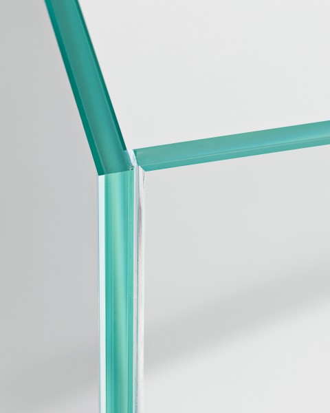 EHEIM clearTank 200 | EHEIM GmbH & Co. KG. Leading aquarium manufacturer.